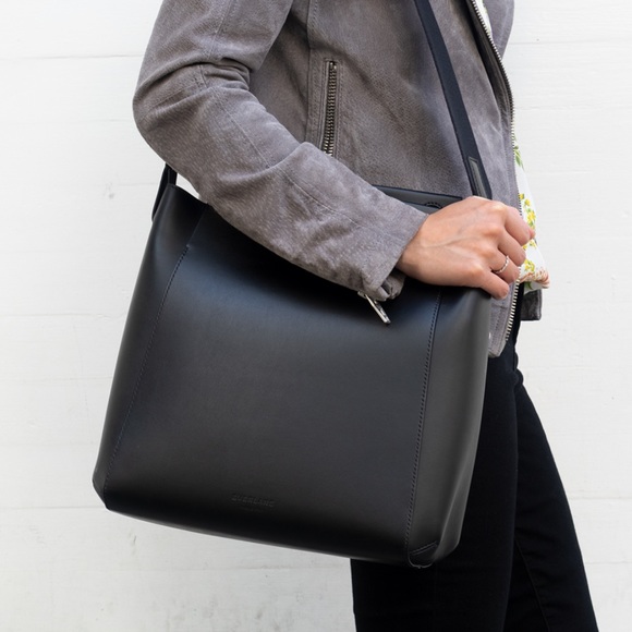 Everlane | Bags | Everlane The Form Bag In Black New | Poshmark